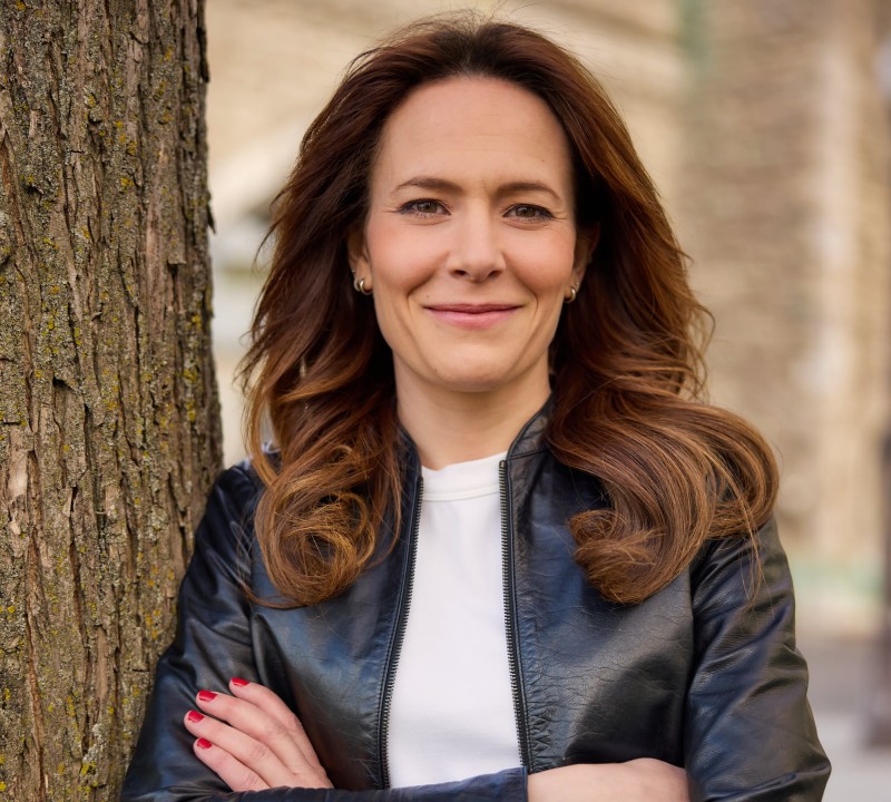 Le Parcours Inspirant de Véronique Prince : Une Correspondante ...